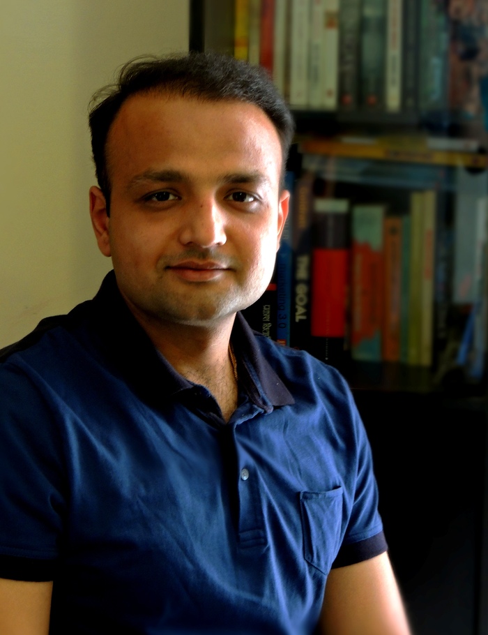 Tanmay Dubey (Author of The Red Line)