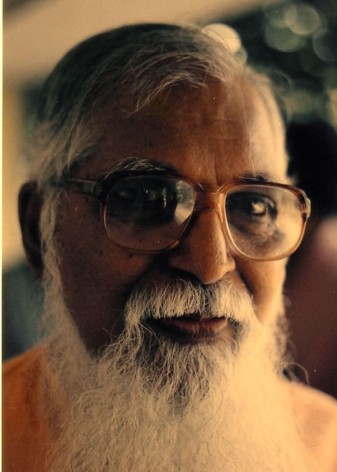 Nithya Chaitanya Yathi (Translator of സിമോണ്‍ ഡി ബുവ്വ അവരുടെ കഥ ...