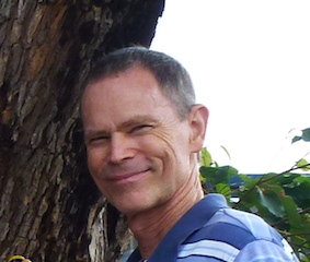 Graeme Goldsmith (Author of A Tango with the Dragon)