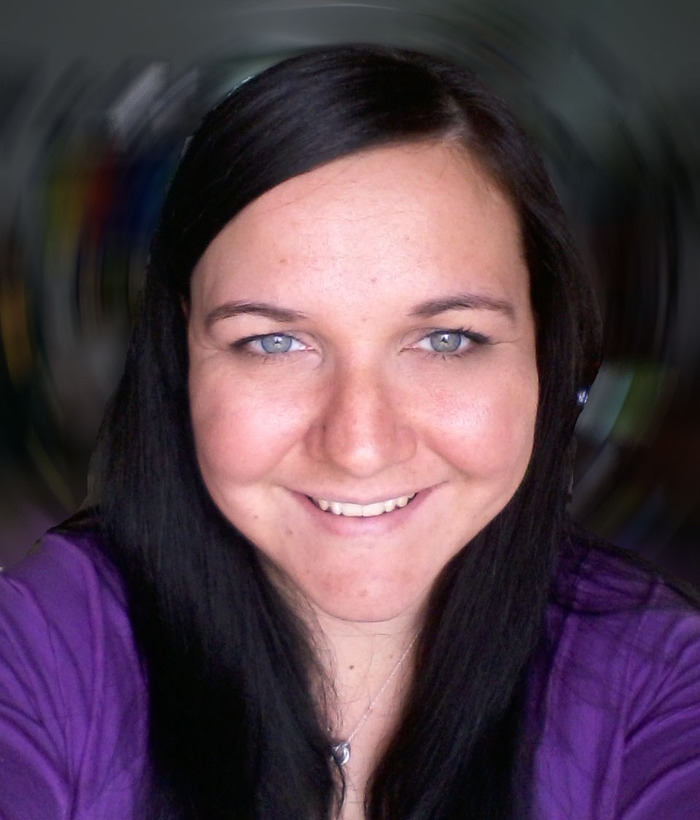 Tracey Ward (Author of Knockout)