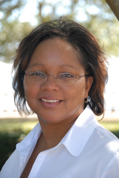 Sheri Powell (Author of Pausing With God 'A Journey Through Menopause')