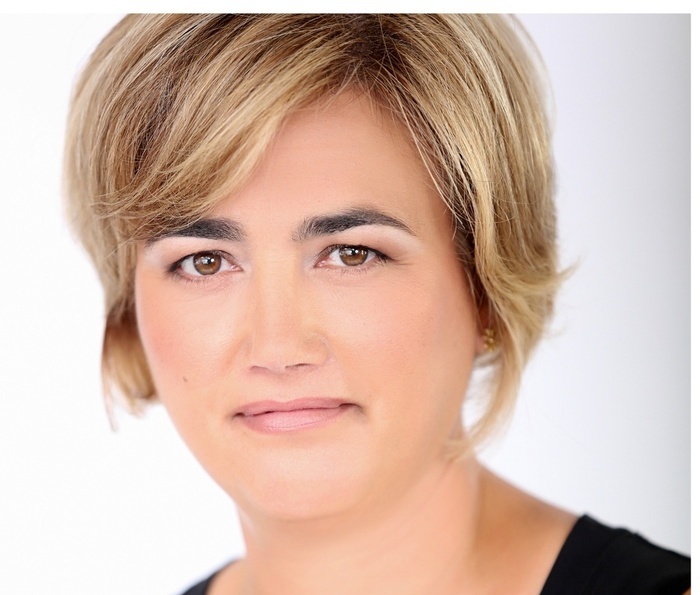 Suzanne Mondoux (Author of How I Became a Dragon)