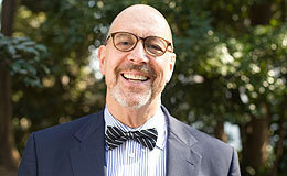 Robert Tobin (Author of 10年後、後悔しないための自分の道の選び方 プレミアムカバー版)