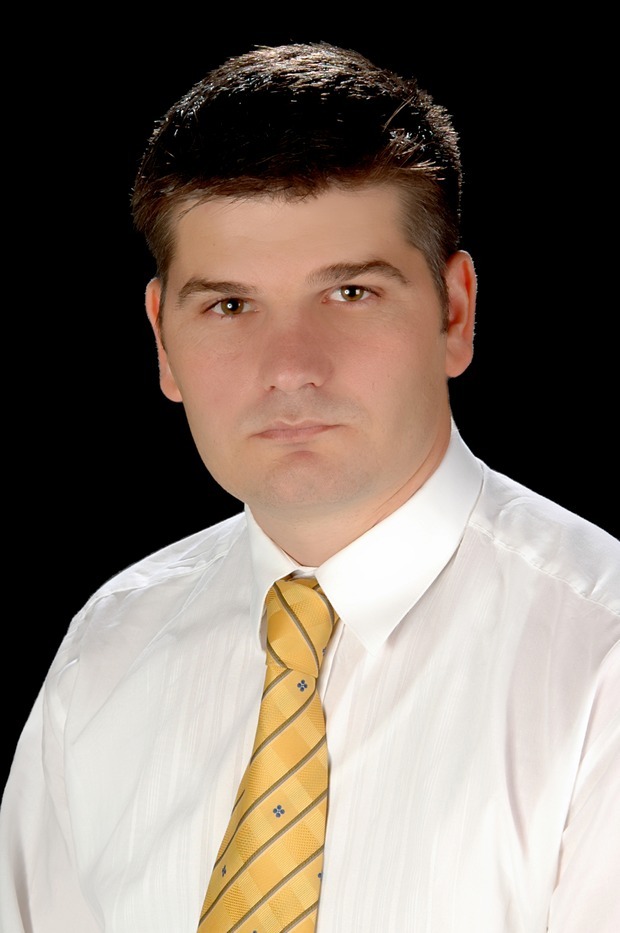 Bledar Valca (Author of Ecja e Besimit)