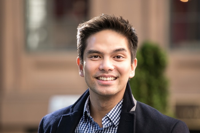 Dominic Ross (Author of Looking for Giants)