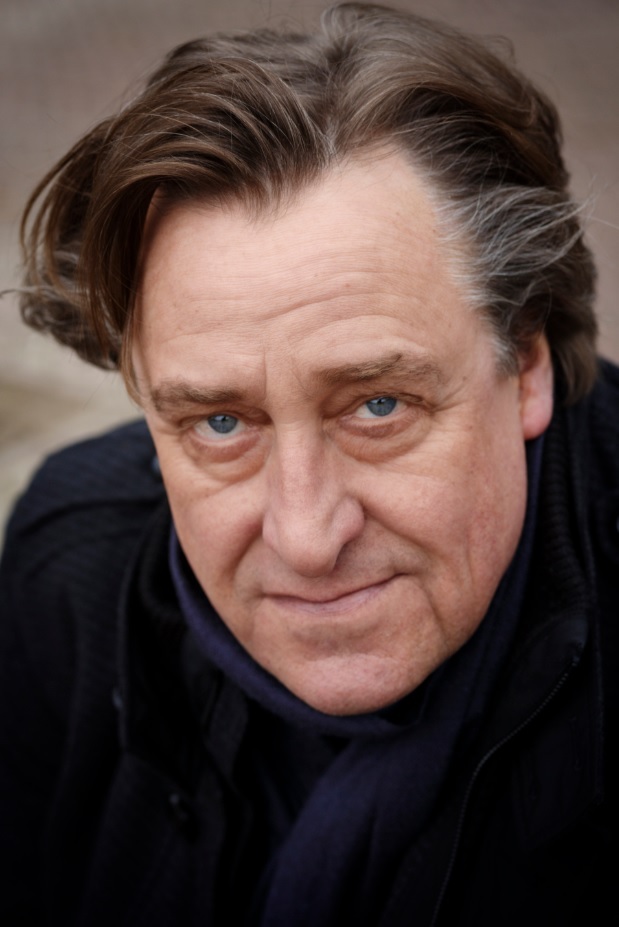 Martin Michael Driessen Author Of De Pelikaan
