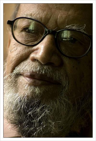 Al Mahmud (Author of সোনালী কাবিন)