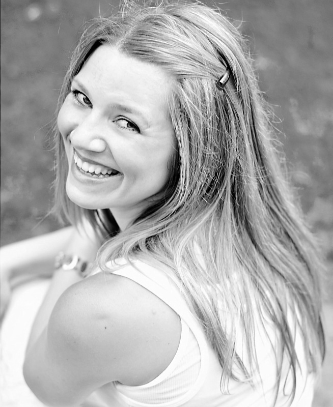 Jessica Freeburg (Author of Monsters of the Midwest)