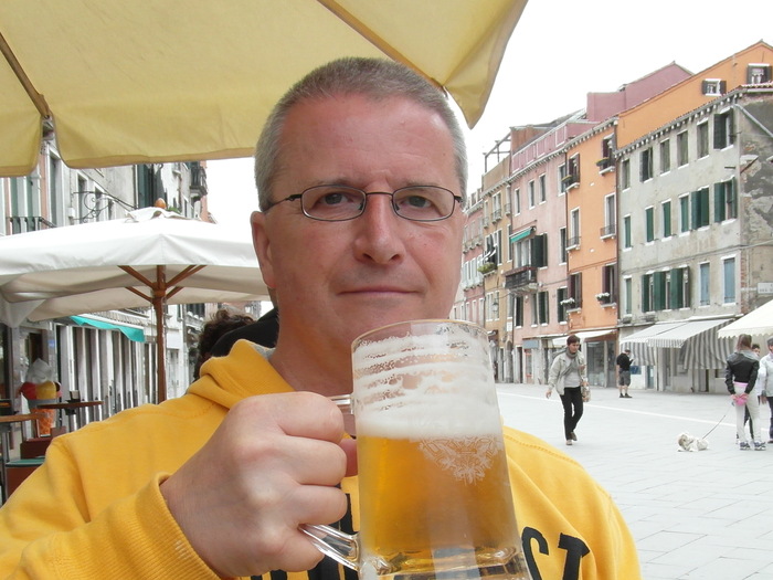 David Ruffle (Author of Sherlock Holmes and The Missing Snowman)