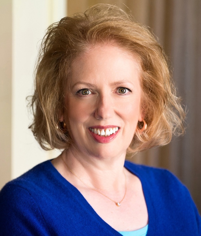 Isabella Bradford (Author of A Wicked Pursuit)