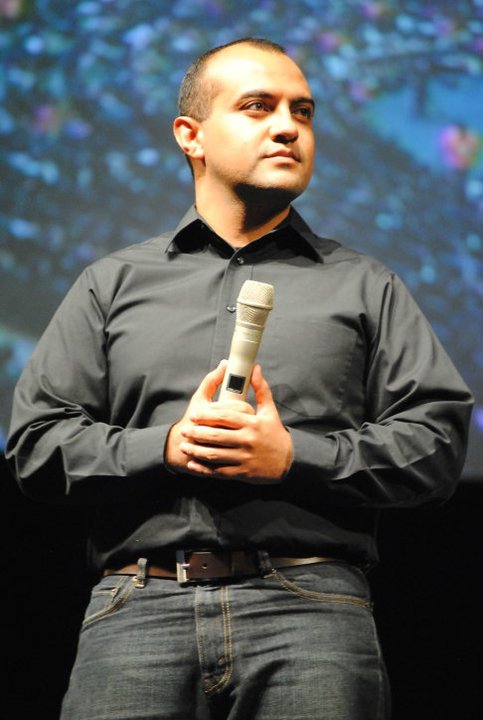 Alex López (Author of Emparejarse)