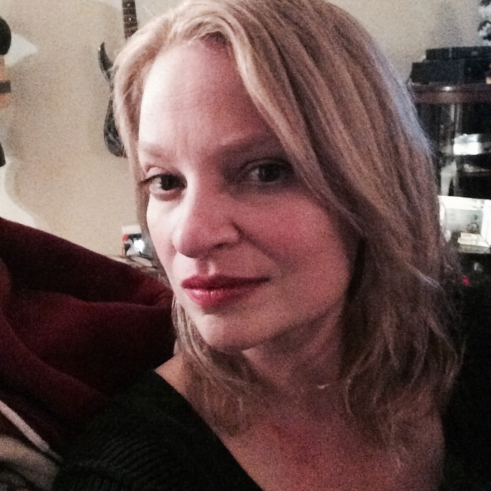 Heather Matthews (Author of The Secret of the Emerald Sea)