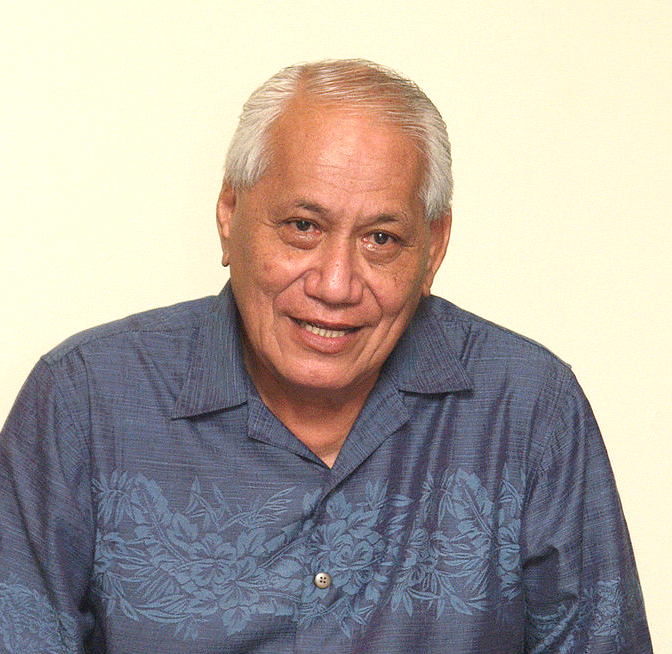 Tui Atua Tupua Tamasese Ta’isi Tupuola Tufuga Efi ( of Whispers and ...