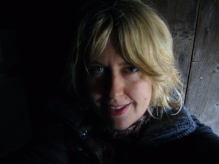 Ruth Morgan (Author of Alien Rain)