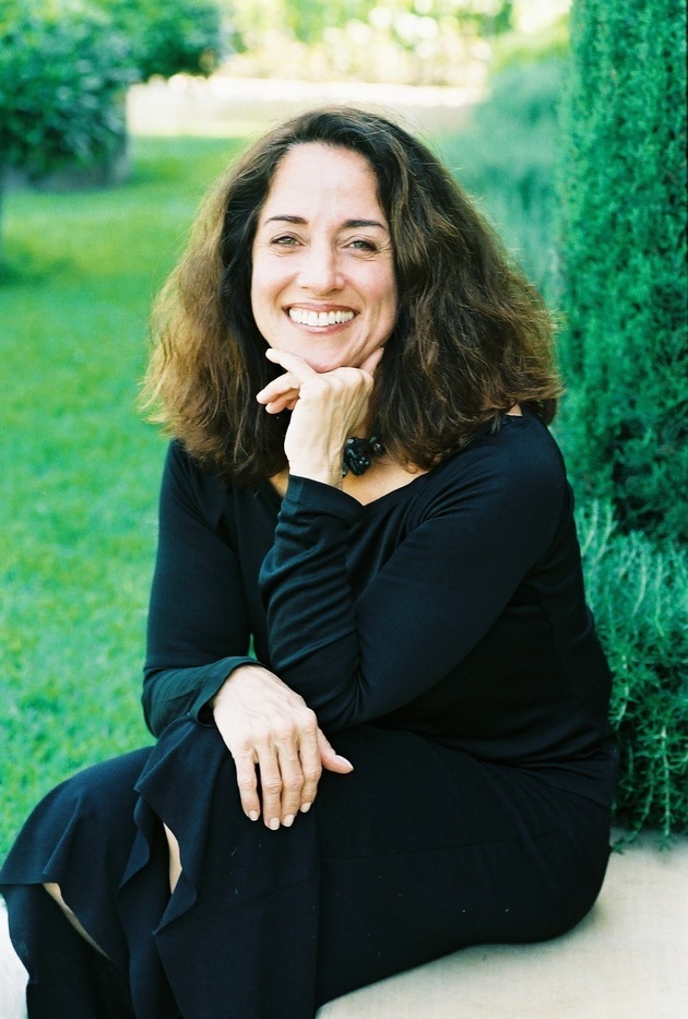Diana Raab (Author of Writers and Their Notebooks)