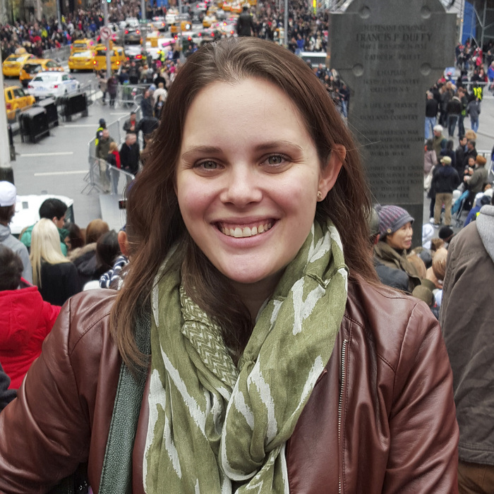 Allison Singer (Contributor of Ultimate Peter Rabbit)