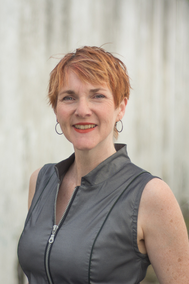 Katherine Dewar (Author of Ruby and the Blue Sky)