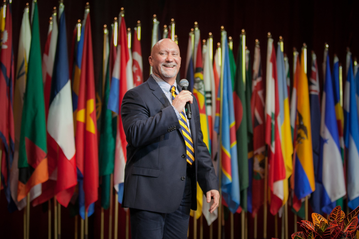 Greg Yates (Author of Broken)