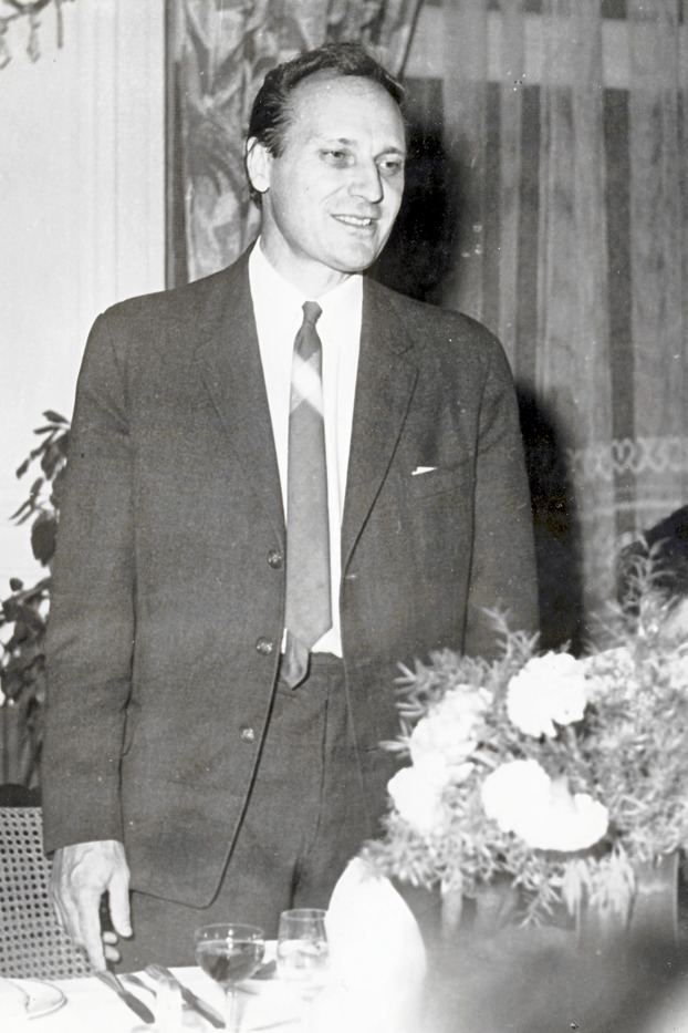 Radovan Richta (Author of Civilizace na rozcesti)