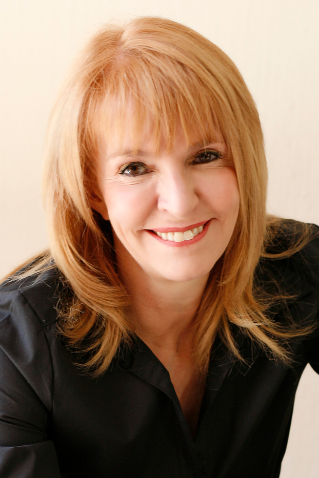 Kim Meredith (Author of The Devil in the Deal)