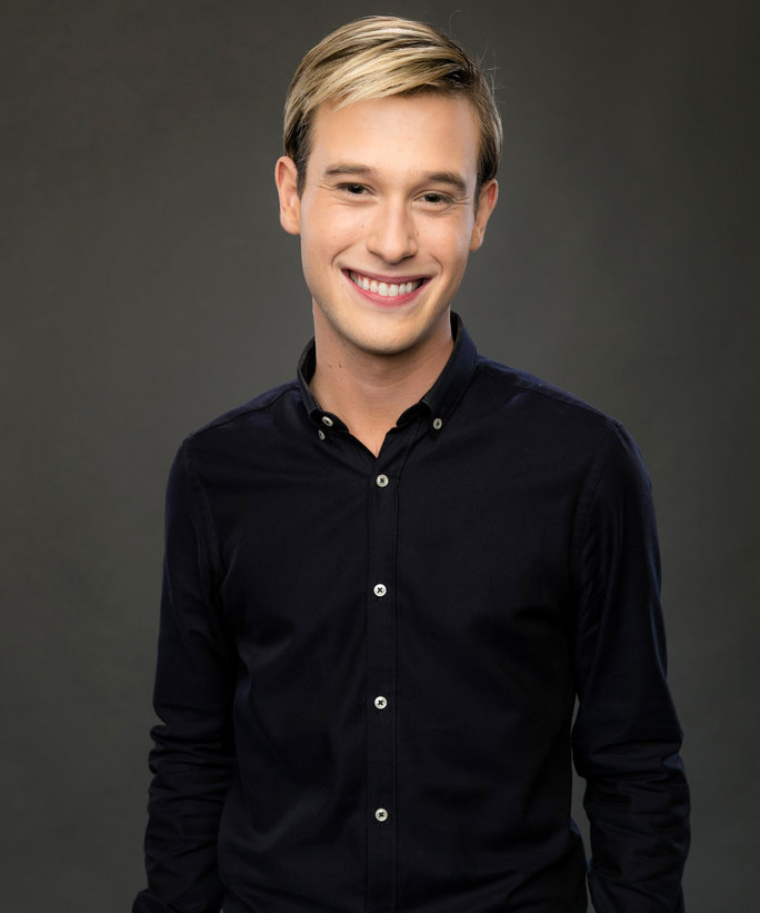 Tyler Henry (Author of Between Two Worlds)