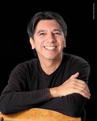 Gerardo Meneses (Author of Bajo la luna de mayo)