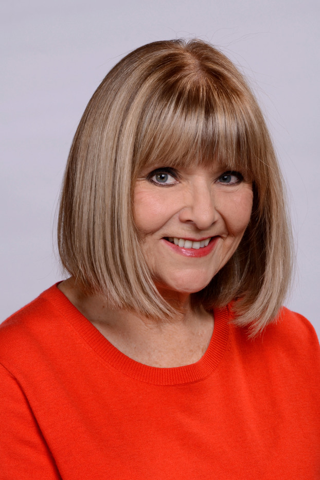 Glynis Mackenzie (Author of Reclaiming Beauty - Look like your True Self)