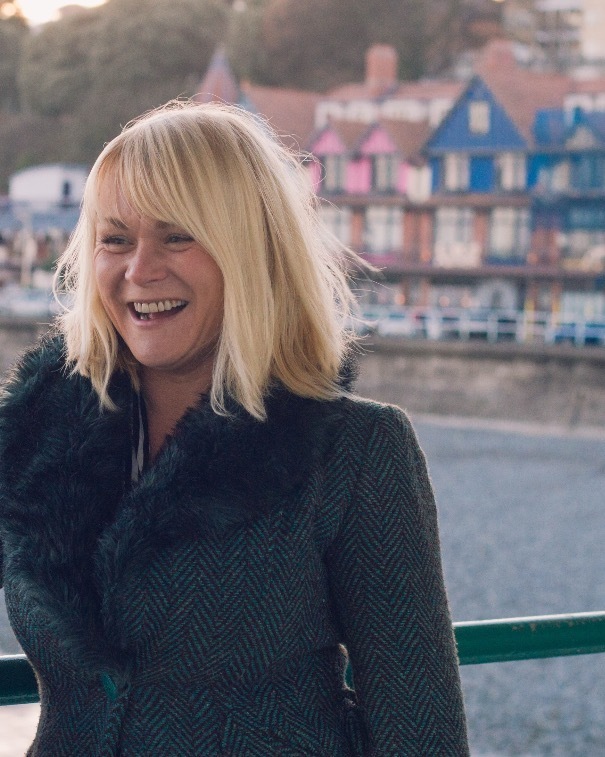 Laura Kemp (Author of The Year of Surprising Acts of Kindness)