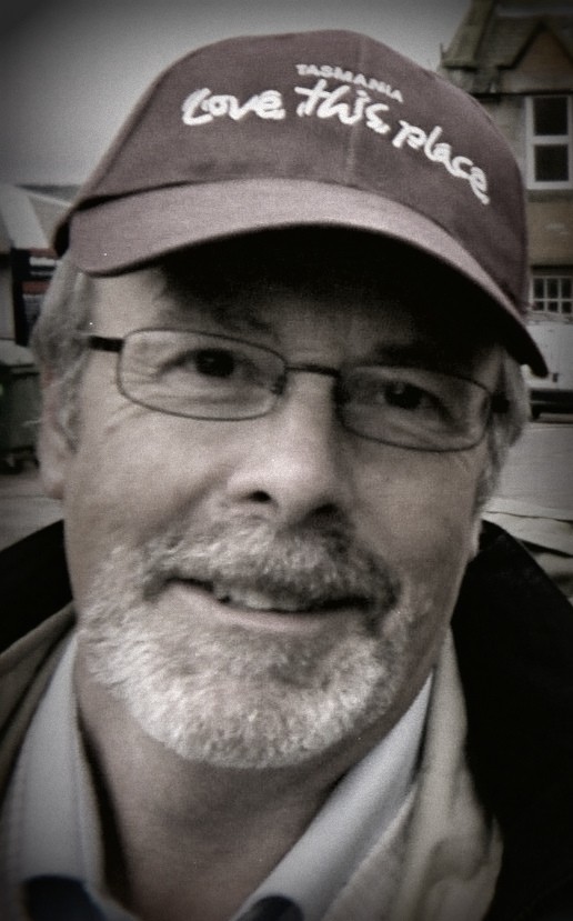 David Kidd-Hewitt (Author of Berkshire Tales of Mystery and Murder)