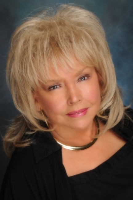 Iris Johansen (Author of The Killing Game)