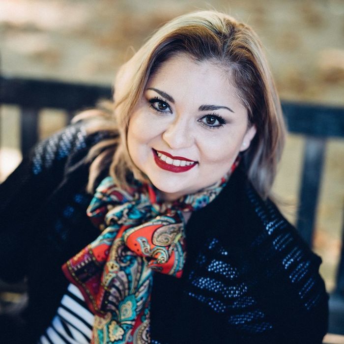 Nely Cab (Author of Creatura)