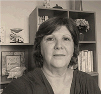 Lyn Morgan (Author of Shattered Dreams)