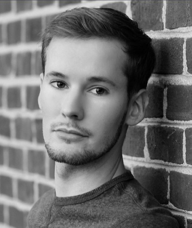 Sam Campbell (Author of Doll House)