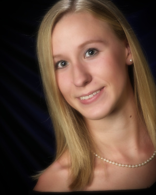 Elizabeth Thomas (Author of The Mage of Midnight)