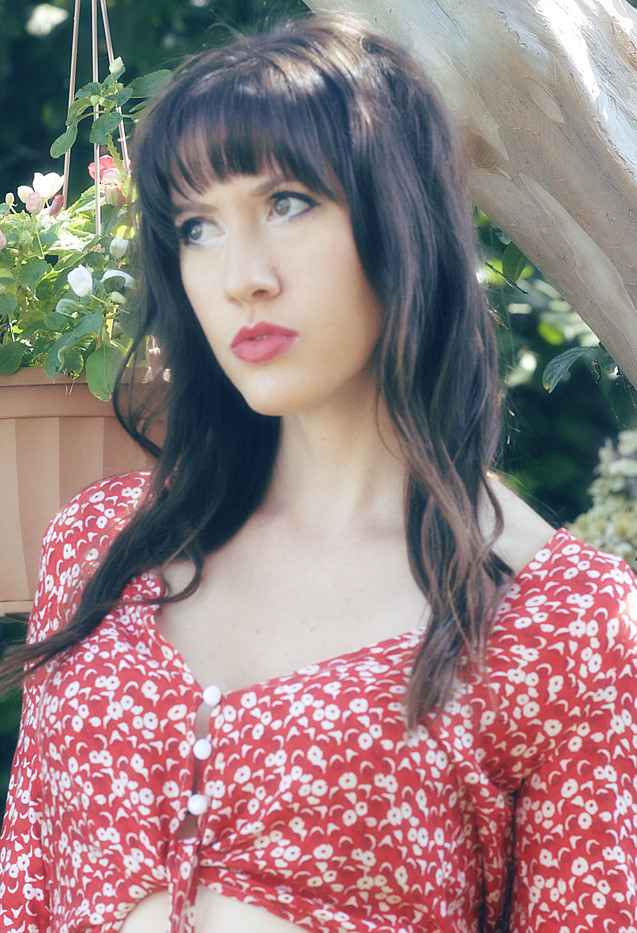 Kara Maria Schunk (Illustrator of Santa's First Vegan Christmas)