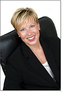 Nicola Cook (Author of ذاتك الجديدة )