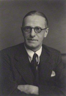 Thomas S. Ashton (Author of The Industrial Revolution 1760-1830)