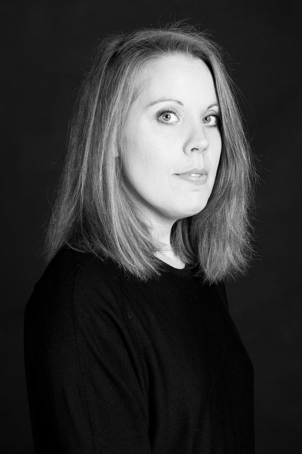 Katarina Persson (Author of 90 minuter)
