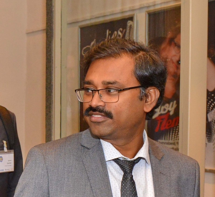 Maheshwaran Jothi (Author of சுடாதே...)