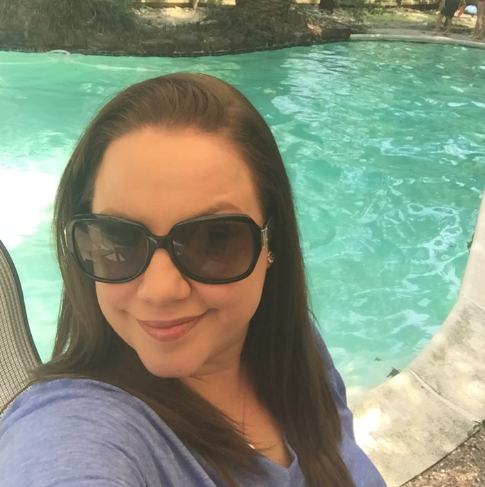 Rachel Rae (Author of Ripping Pages)