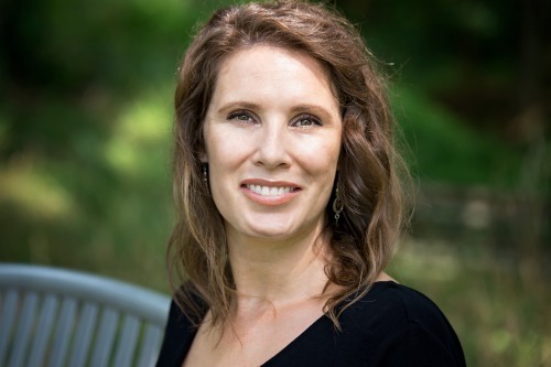 Ariel Lawhon (Author of The Frozen River)