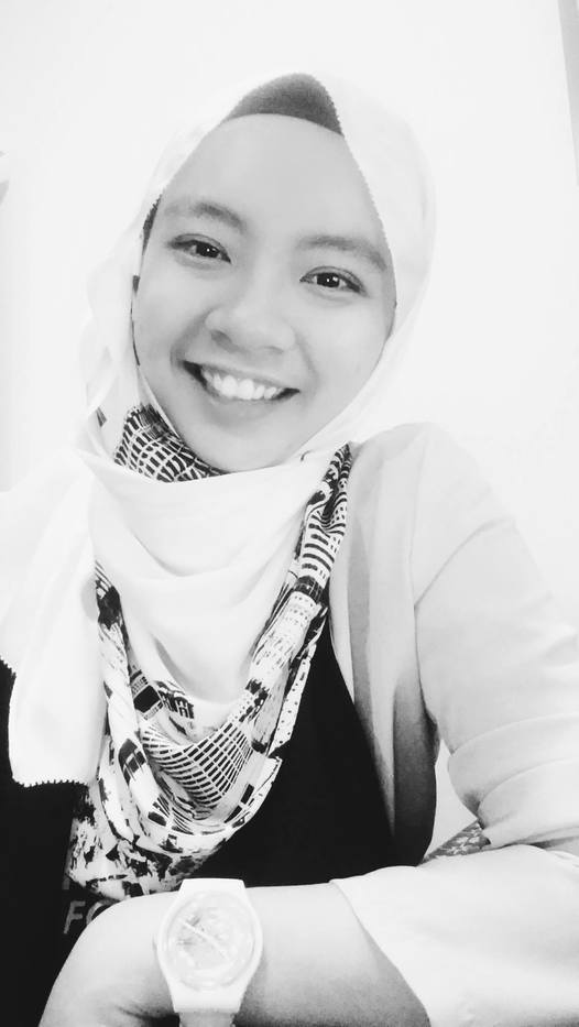 Azalia Zaharuddin (Author of The Tudung Anthology)