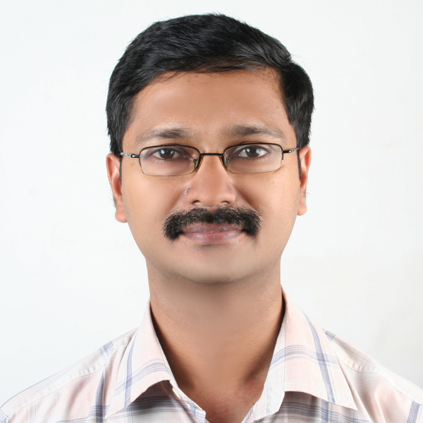 Robin Abraham (Author of THE LAST LETTER )