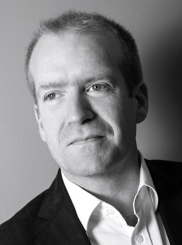 Ian Johnstone (Author of The Bell Between Worlds)