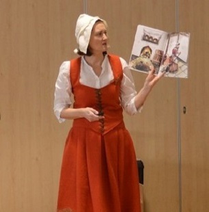 Kate Cunningham (Author of Vlad and the Great Fire of London)