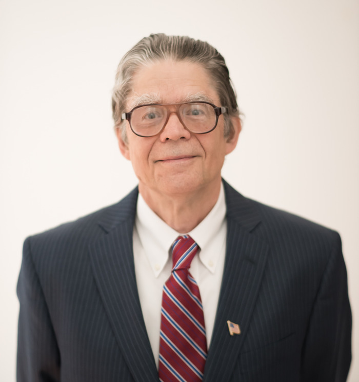 Paul Brakke (Author of Fractured America)