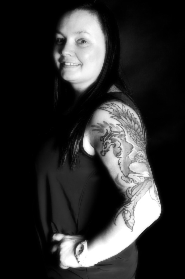 Harper Phoenix (Author of Forbidden Love)