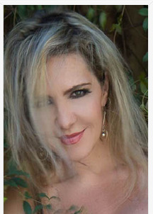 Stacey Keith (Author of A Wedding on Bluebird Way)