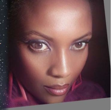 Thaïs Sherell J. (Author of Between the Pages)