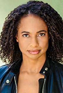 Tracey Leigh (Narrator of Fledgling)